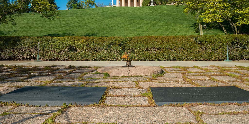 John F Kennedy Grave